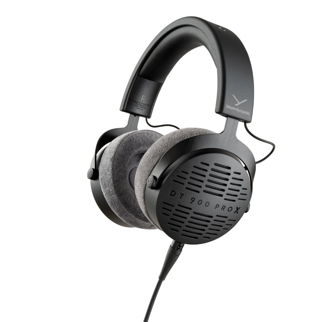 USB-C Professional Headphone with in-line Remote, Microphone & DAC.