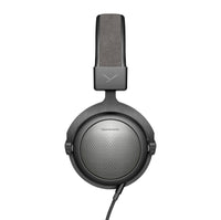 Headphones & Headsets